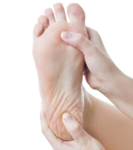 Spotting The Difference Between Foot Tendonitis And A Muscle Strain